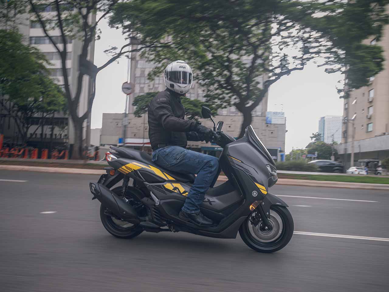 Galeria de fotos: Yamaha NMax 2023: primeiras impressões da renovada ...