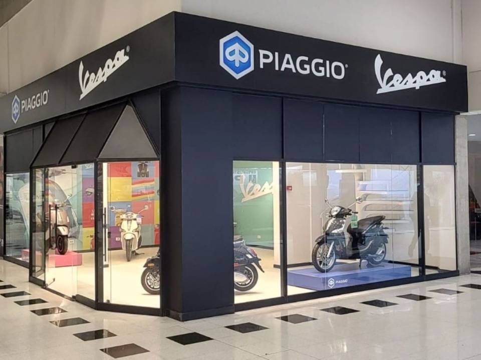 Vespa inaugura 2ª loja no Brasil; saiba onde fica - MOTOO