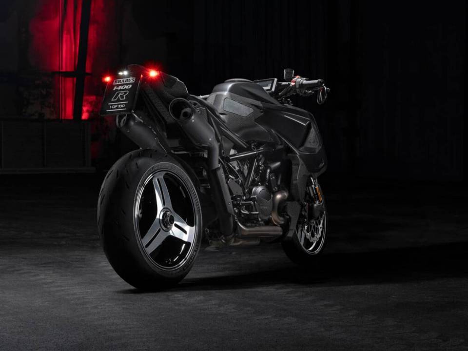 A nova naked luxuosa de 190 cavalos da parceria entre BRABUS e KTM - MOTOO
