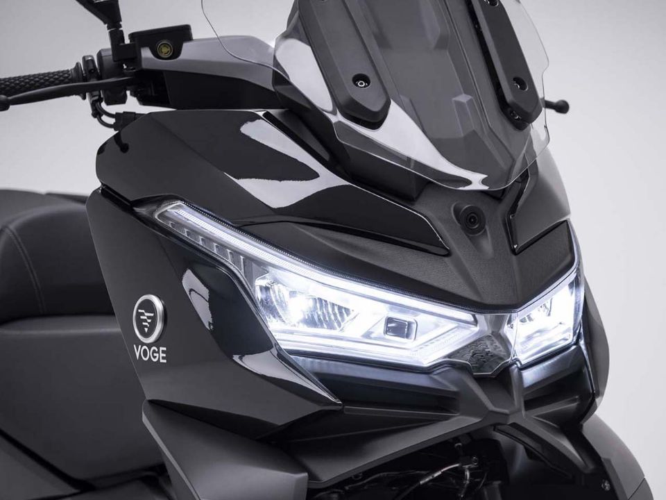 Voge SR4 MAX: conheça a scooter 'turismo' de 349 cc confirmada para o ...
