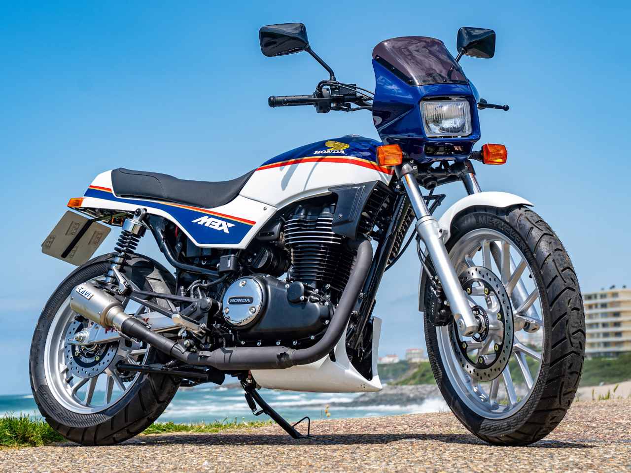 Galeria de fotos: Uma Honda retrô 350 2026 mostra potencial para ...