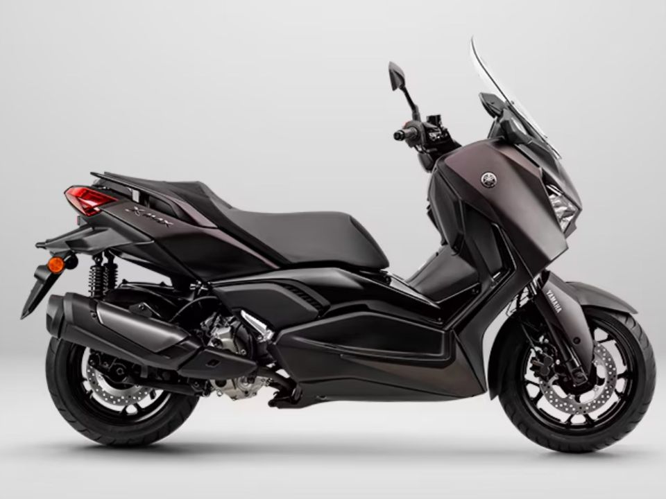 Yamaha XMax 300 2026: preço, equipamentos e ficha técnica - MOTOO
