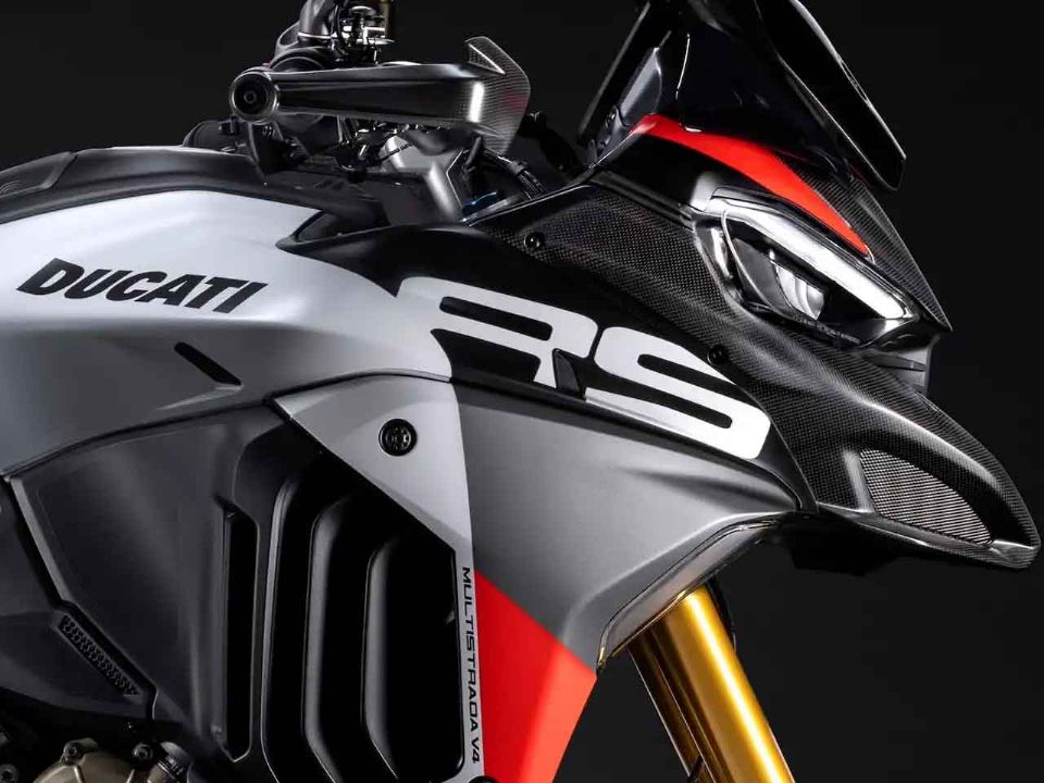 Uma aventureira Ducati de 180 cavalos com tecnologia da MotoGP - MOTOO