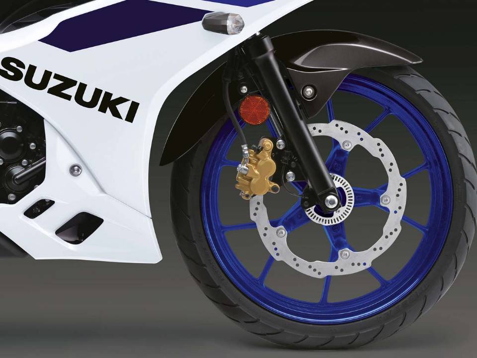 Suzuki lança a GSX-R125 2026: a nova versão da 125 cc esportiva - MOTOO